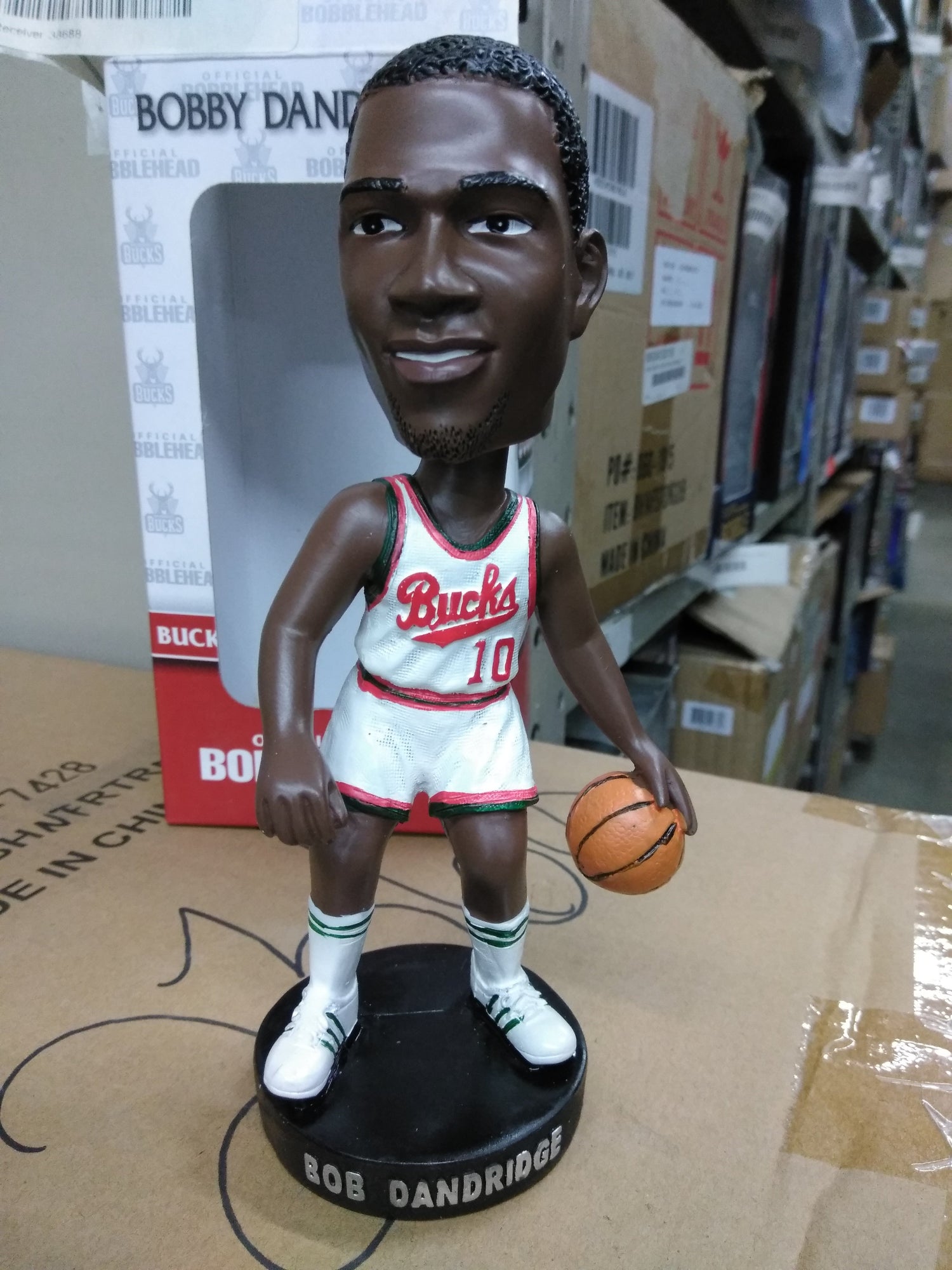Bobby Dandridge Milwaukee Bucks Bobblehead — BobblesGalore
