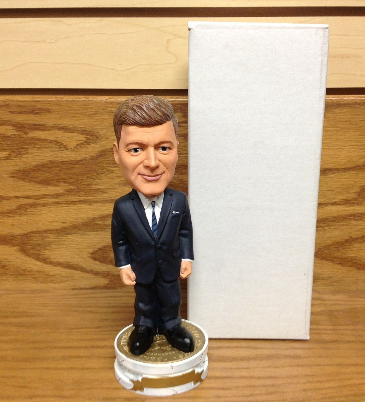 John F Kennedy White circle base with gold top Bobblehead USA ...