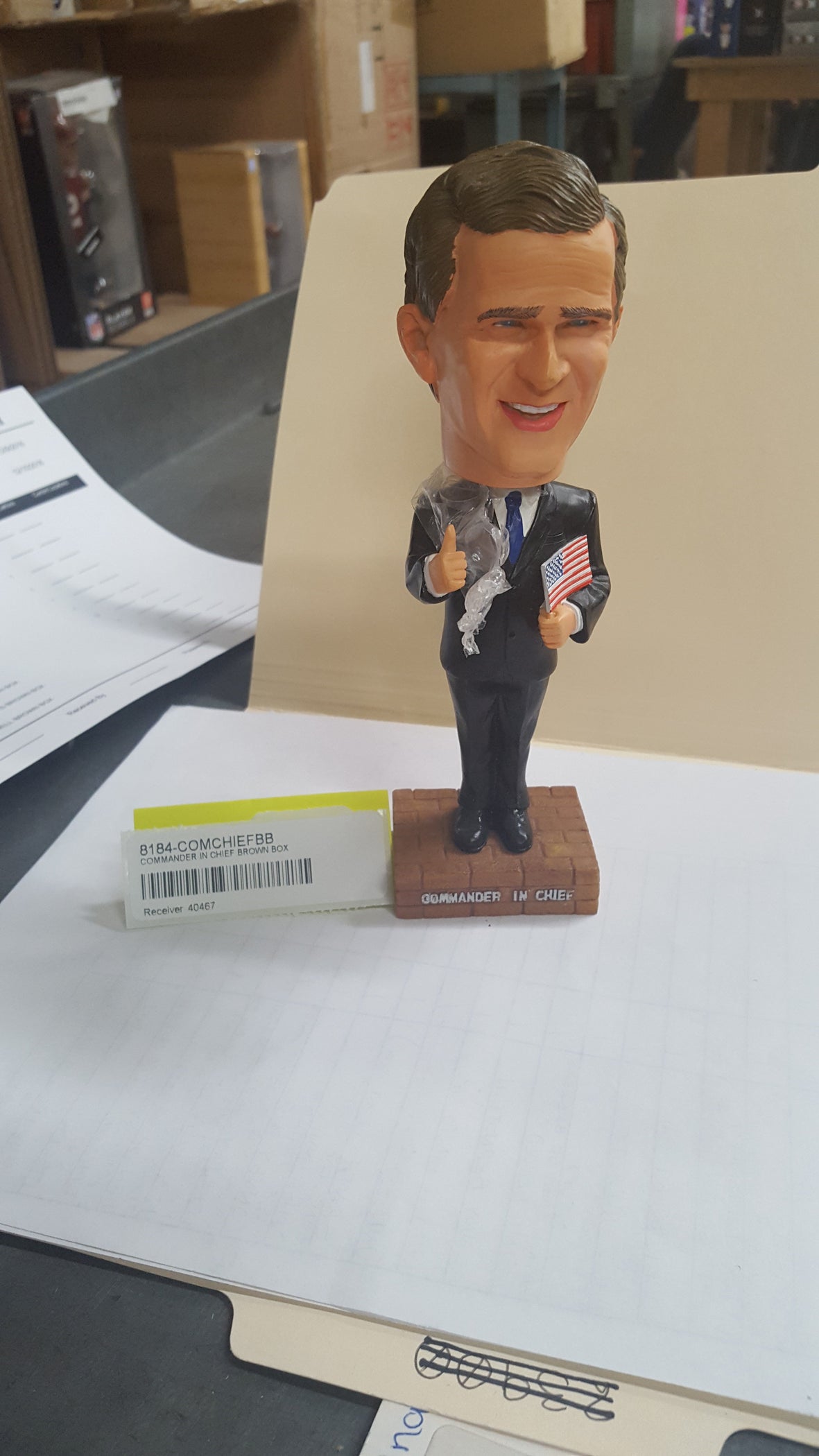 COMMANDER IN CHIEF BROWN BOX Bobblehead — BobblesGalore
